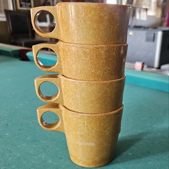 Dining | Vintage Mustard Stackable Mugs Set | Poshmark